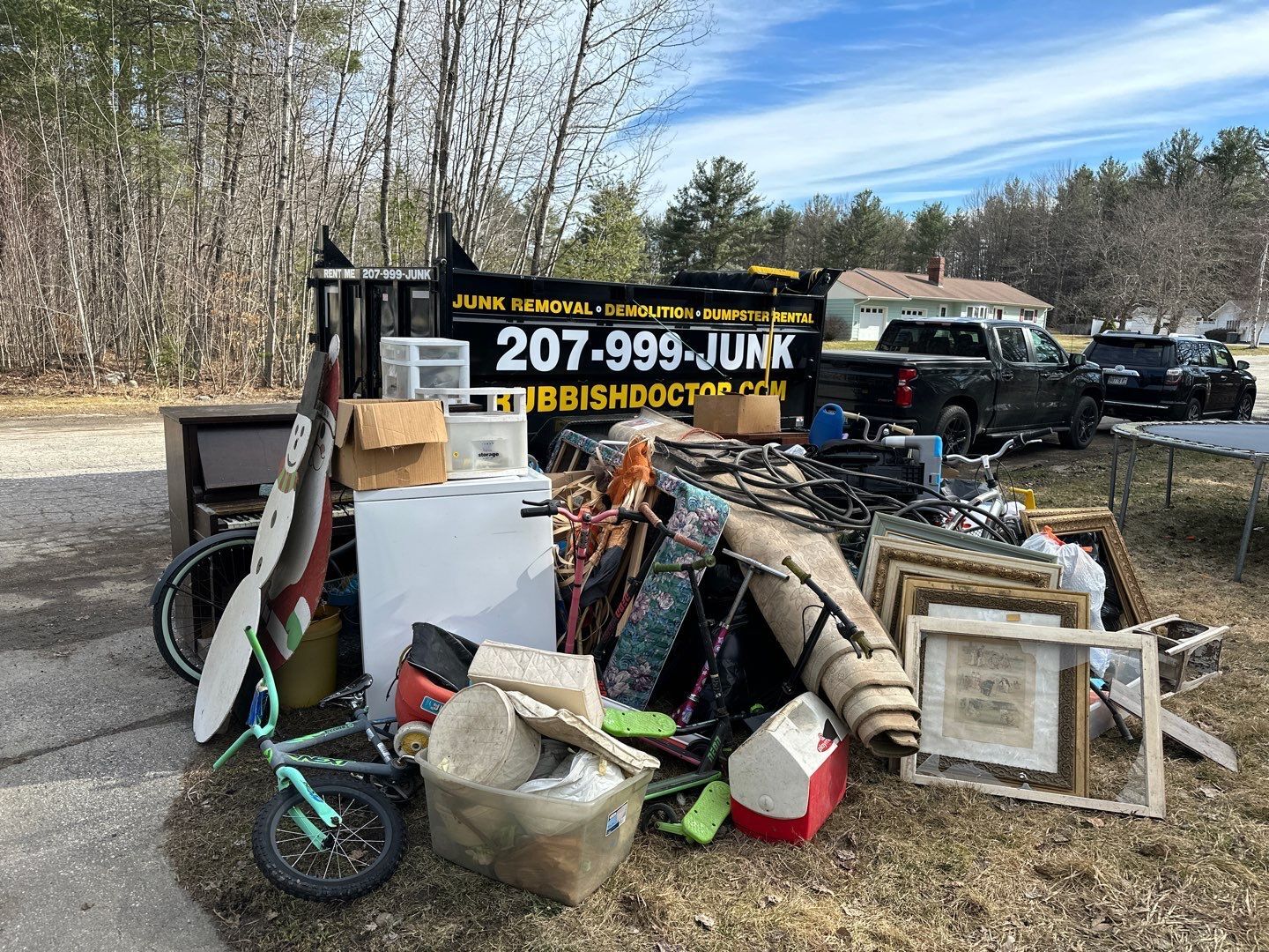 How Junk Removal Services Can Transform Your Space - Rubbish Doctor